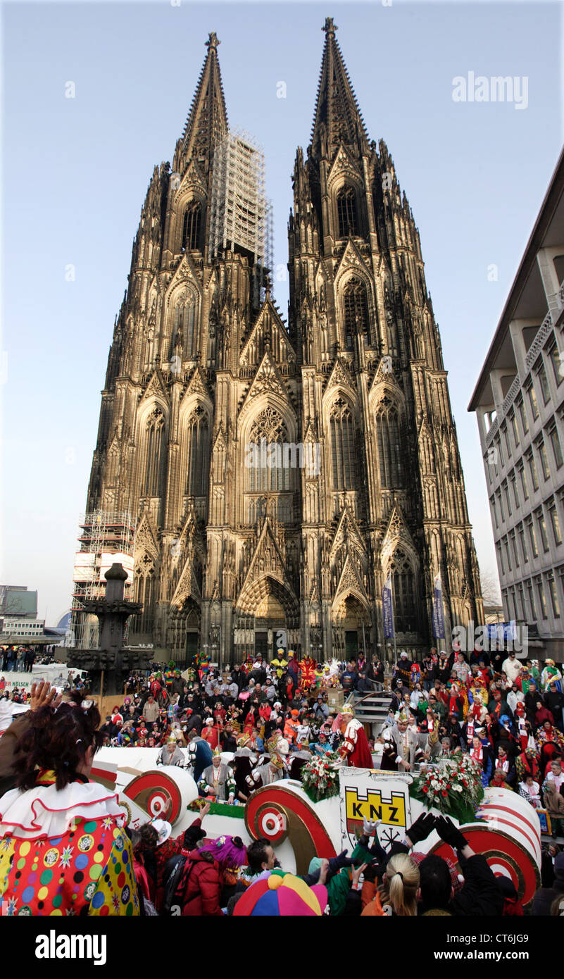 The cologne carnival hi-res stock photography and images - Alamy