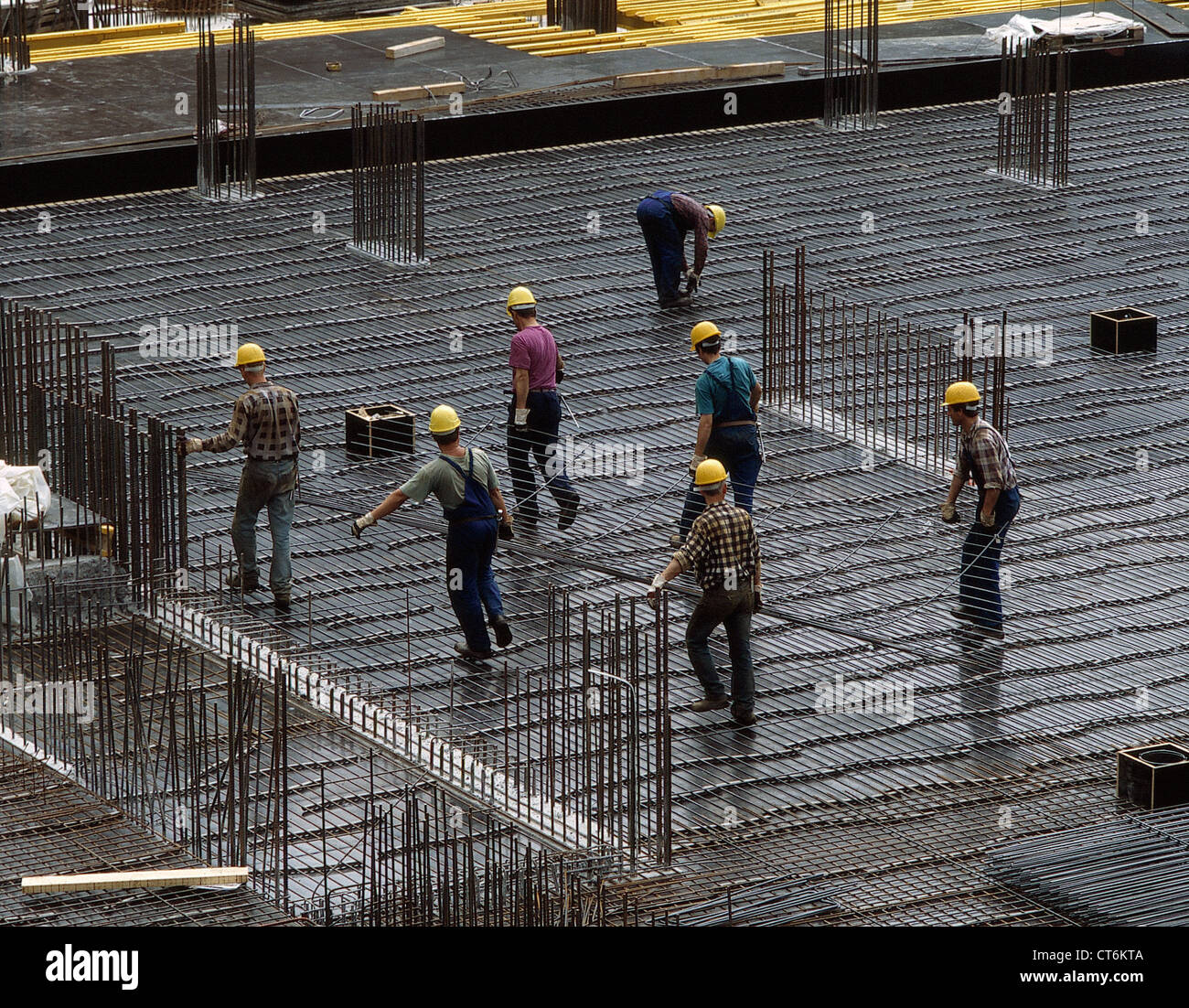 Berlin construction workers on a construction site Stock Photo - Alamy