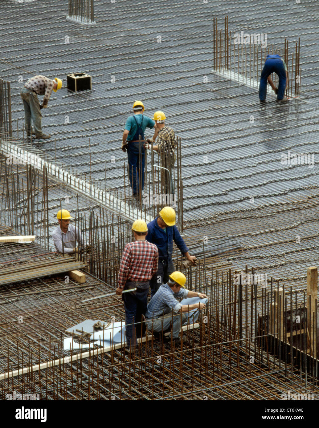 Berlin construction workers on a construction site Stock Photo - Alamy