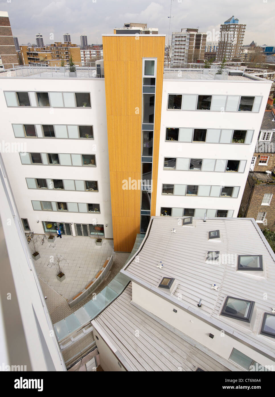 Light well in apartment building hi-res stock photography and images ...
