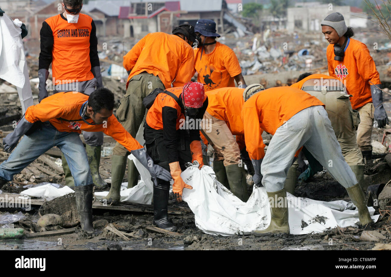 People snatcher hi-res stock photography and images - Alamy