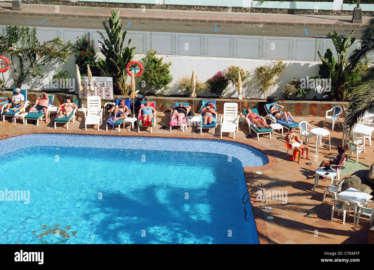 Guests on hotel deck hi-res stock photography and images - Alamy