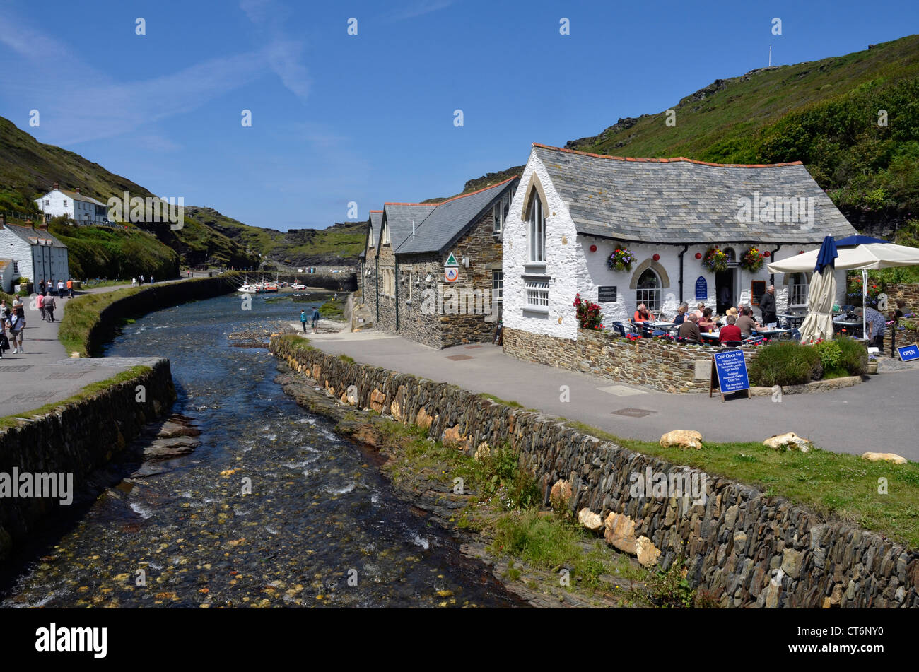 river valency boscastle harbour cornwall Stock Photo - Alamy