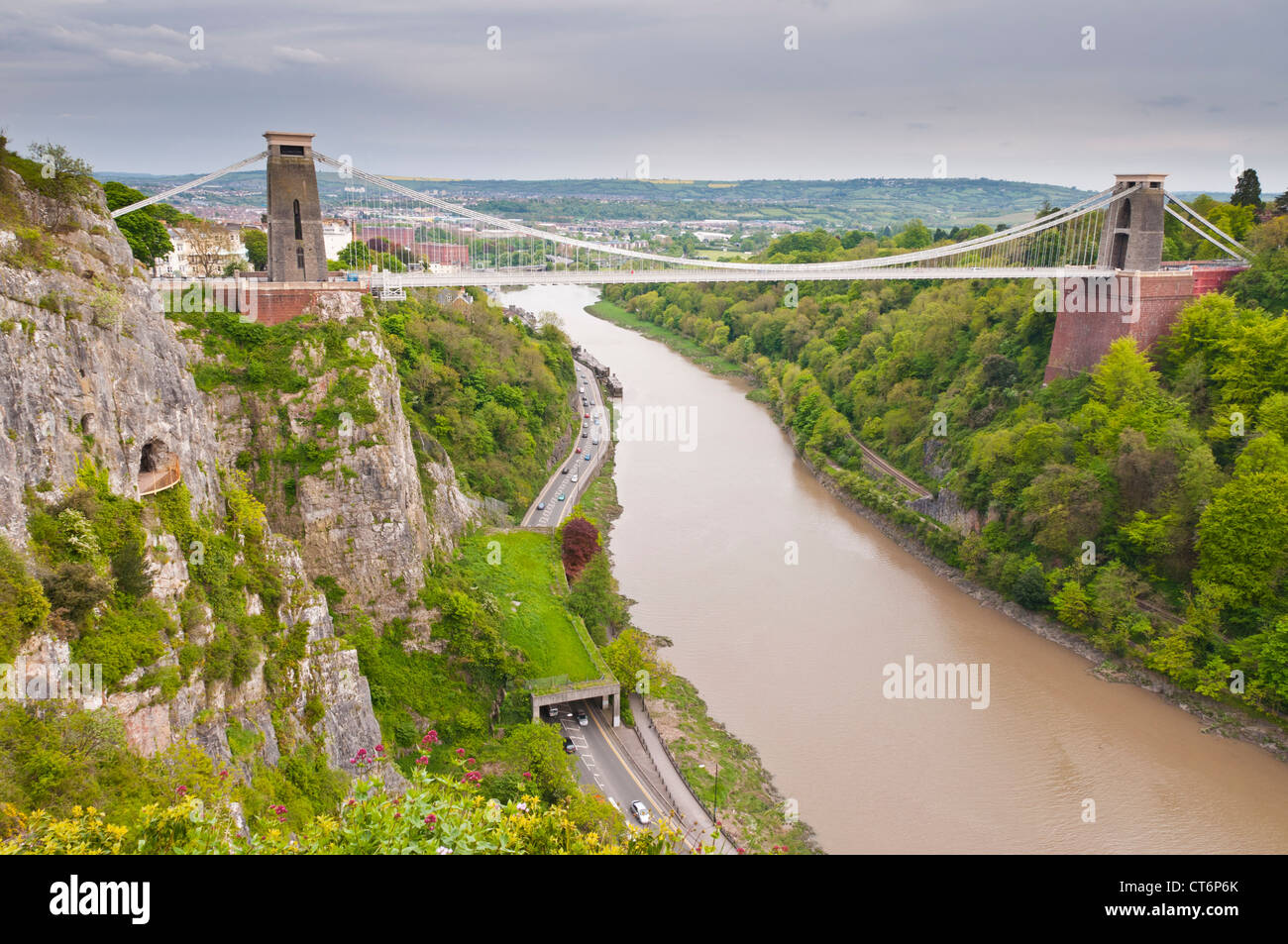 Bridge crossing river avon bristol hi-res stock photography and images ...