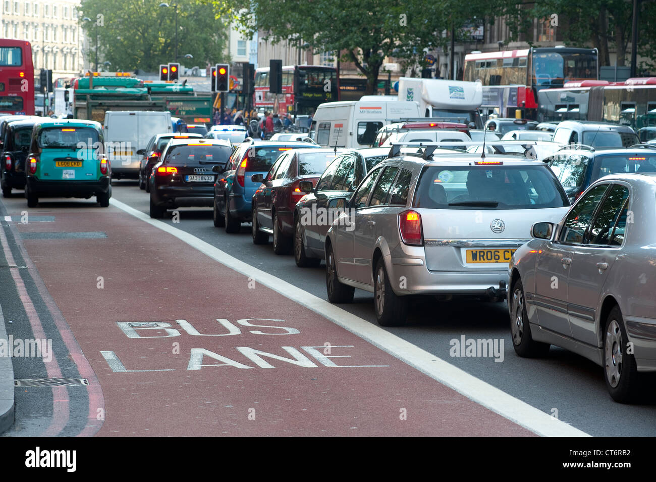 Congested street hi-res stock photography and images - Alamy
