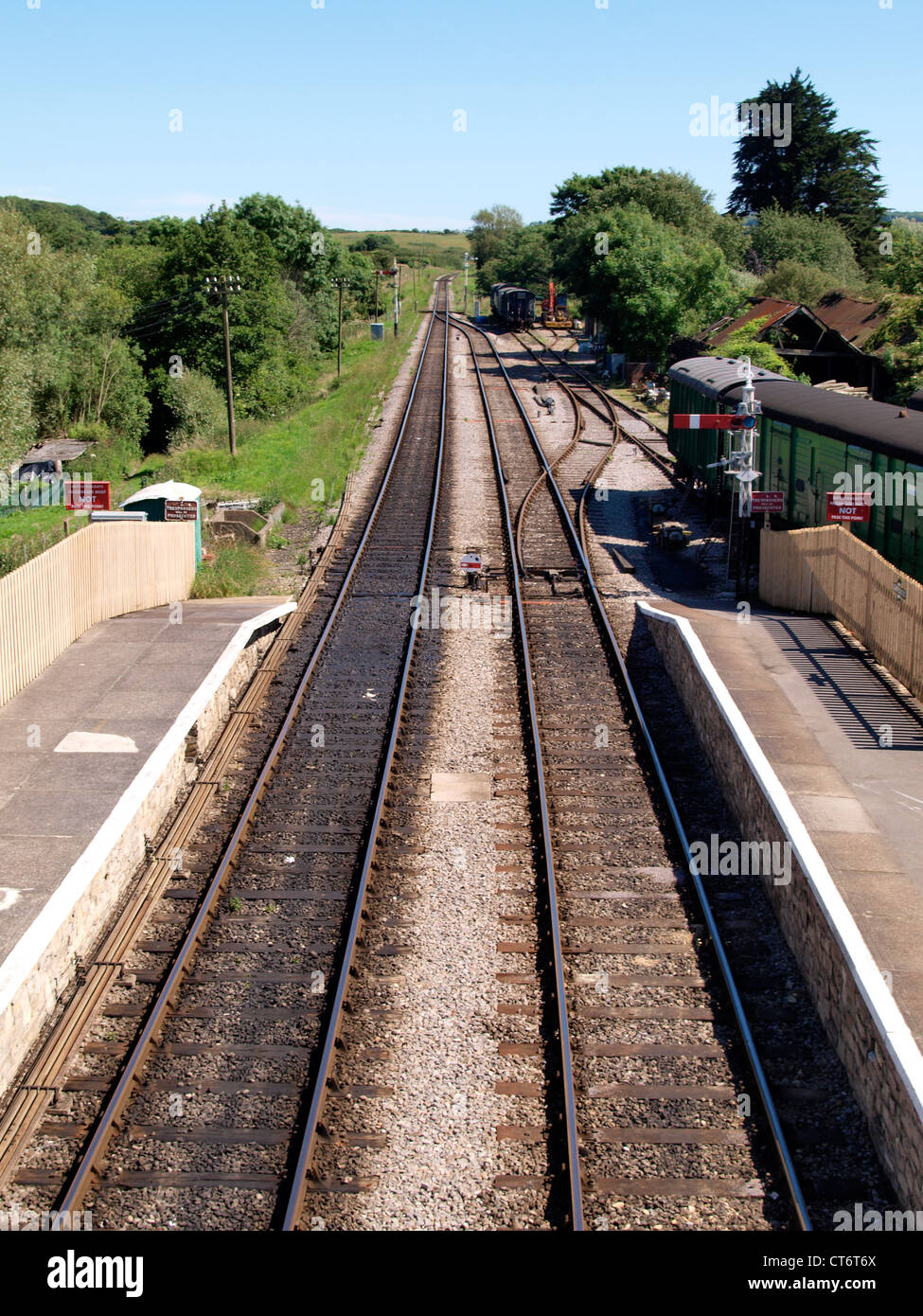 Train railway tracks hi-res stock photography and images - Alamy