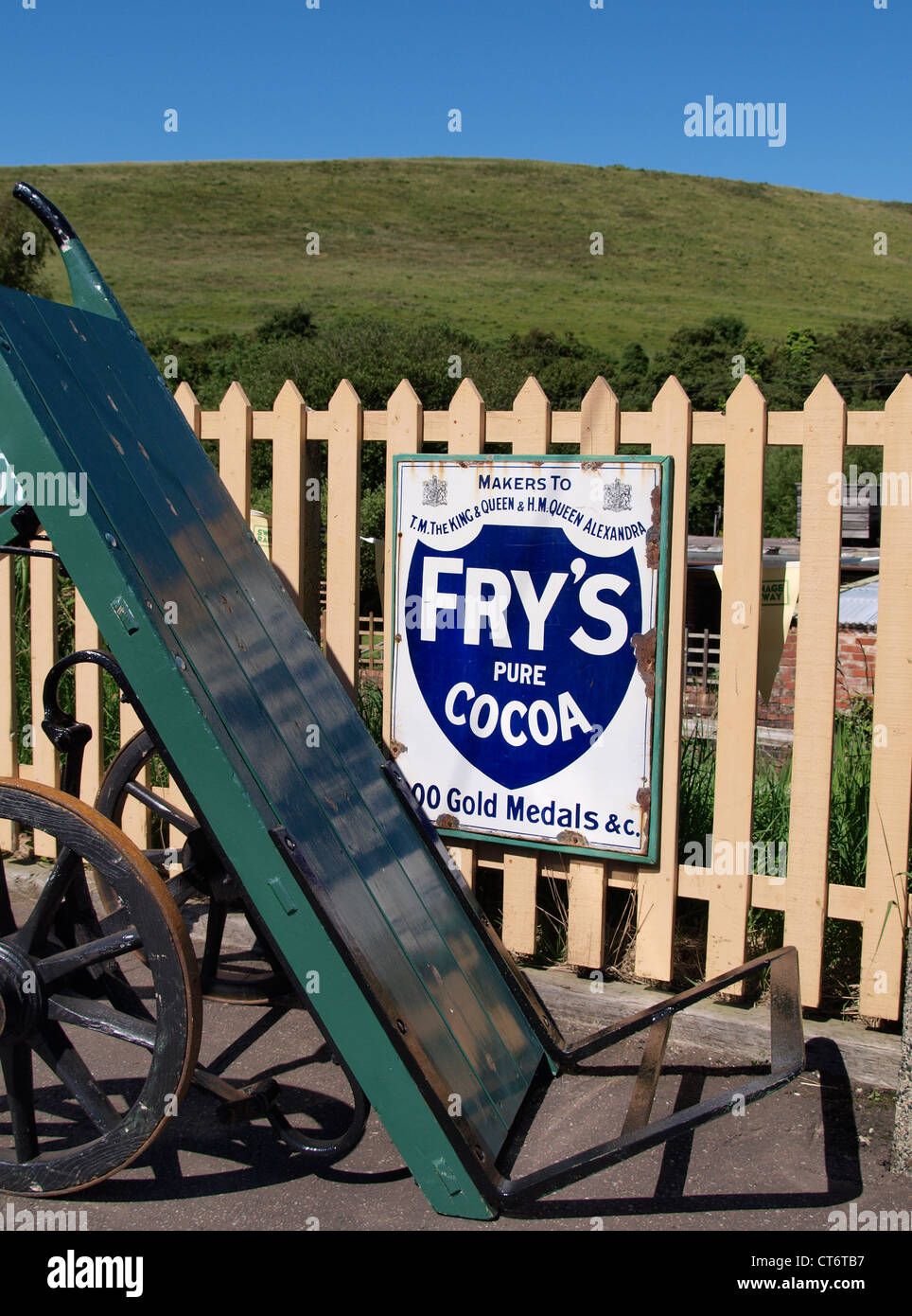 Frys cocoa hi-res stock photography and images - Alamy