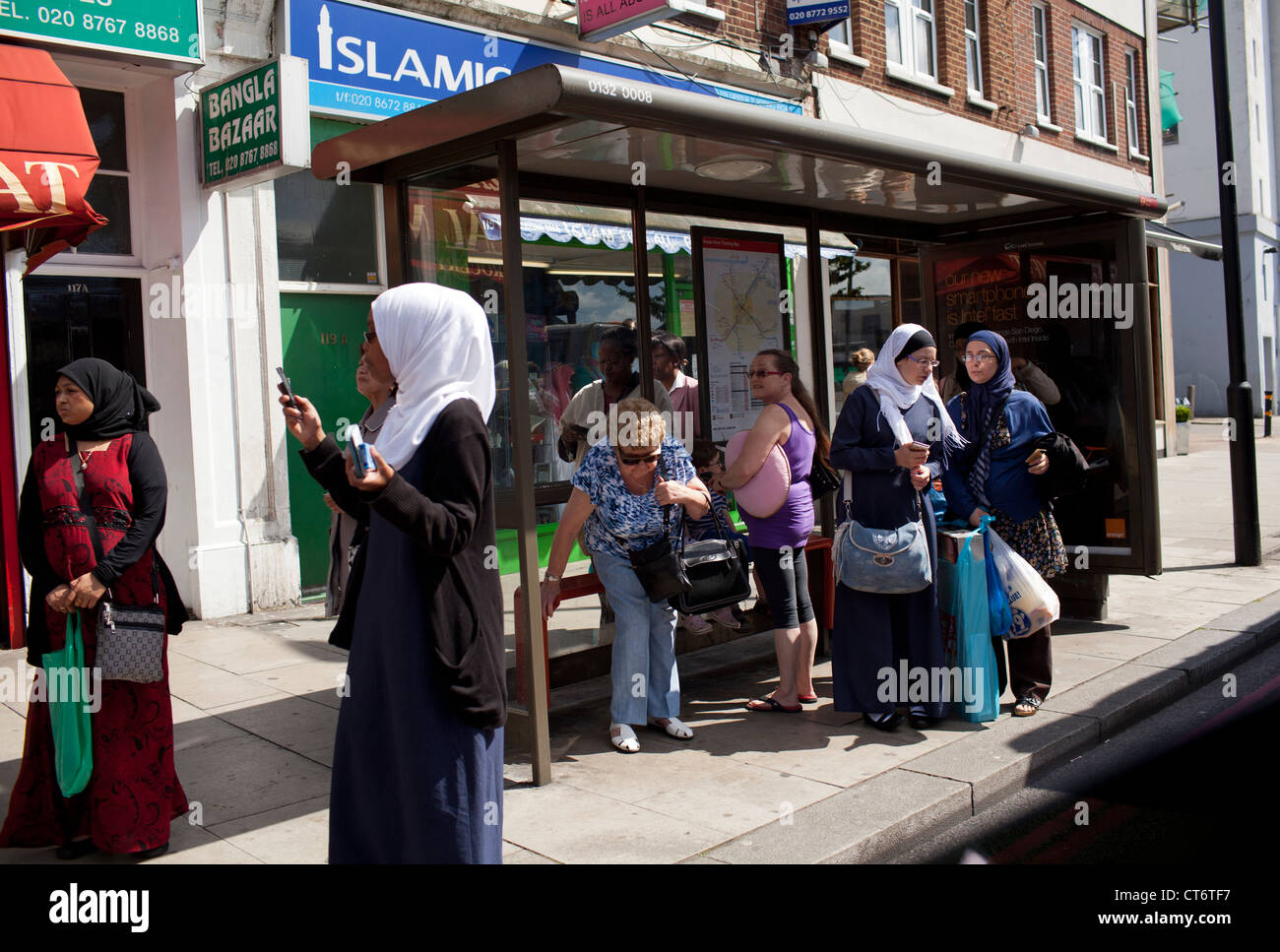 Muslim bus london hi-res stock photography and images - Alamy