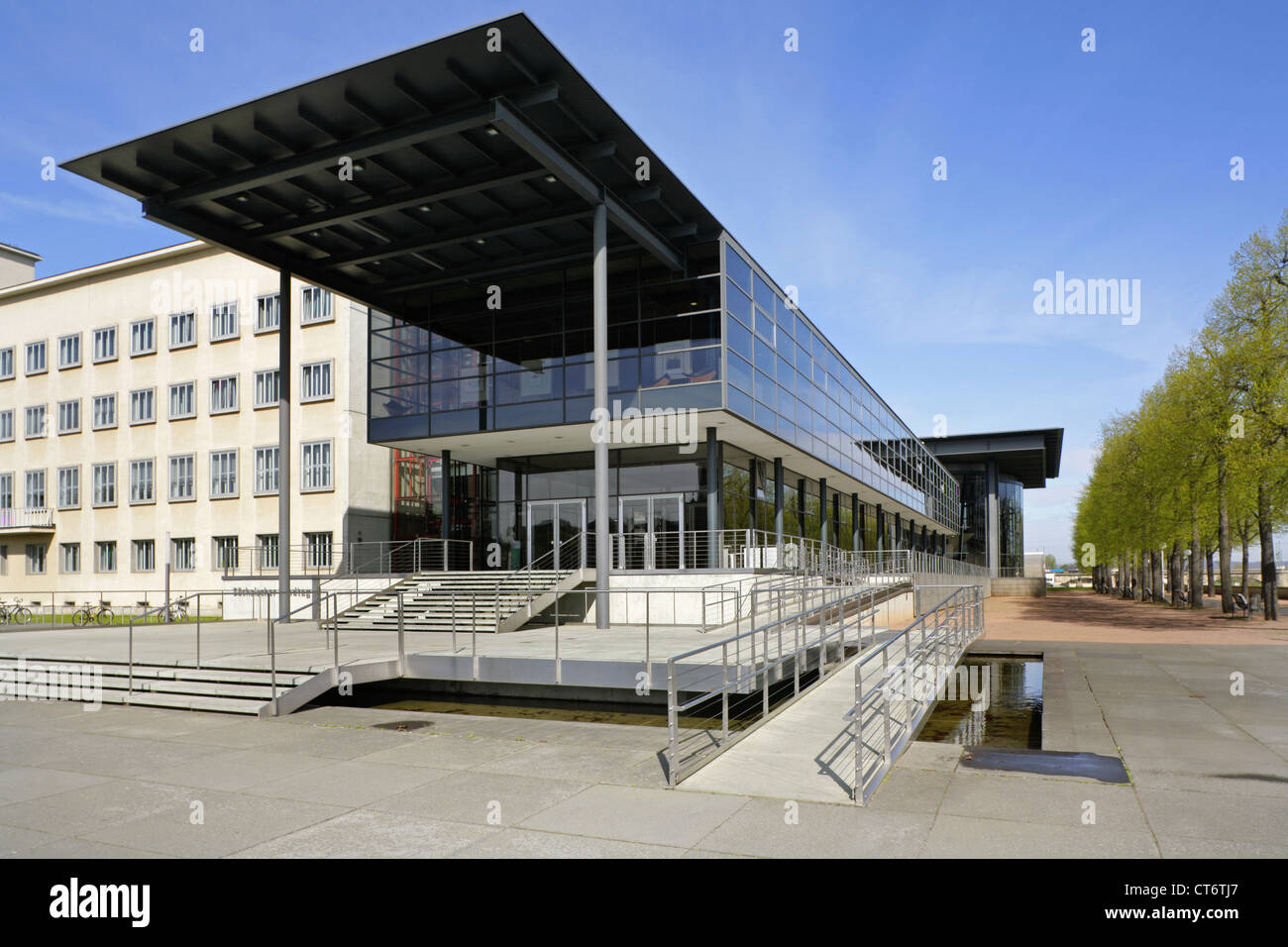The Parliament of Saxony building, designed by Peter Kulka, Dresden ...