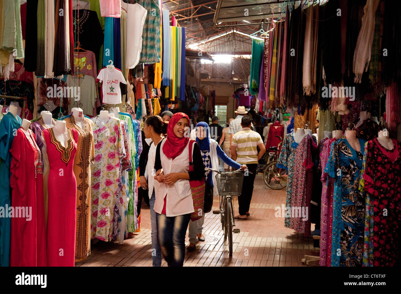 Tourists and local people in the souk (market); Taroudant, Morocco ...
