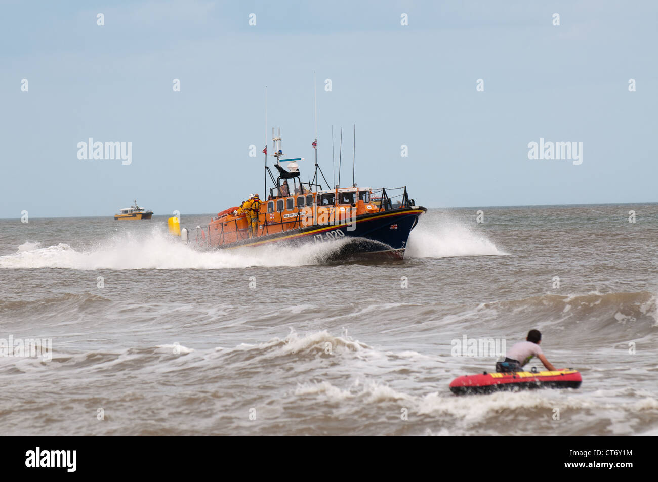 Spirit of Lowestoft RNLI Tyne class lifeboat Stock Photo - Alamy