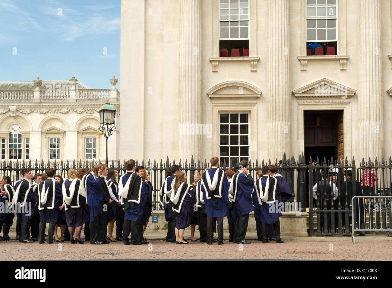 Cambridge graduation ceremony hi-res stock photography and images - Alamy