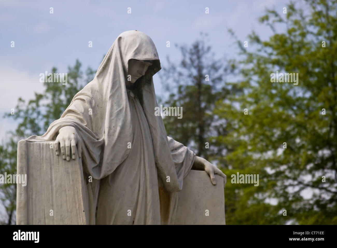 A female statue wearing a draped headscarf toga at historic Hollywood ...