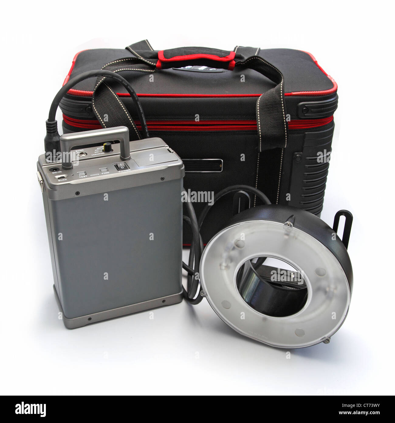 Flash lighting hi-res stock photography and images - Alamy