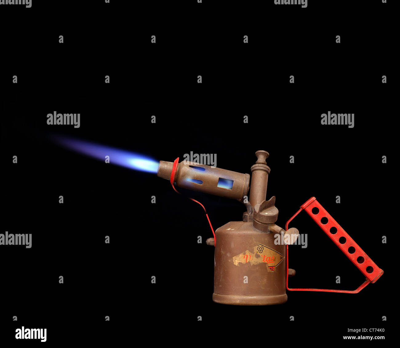 Old blowlamp hi-res stock photography and images - Alamy