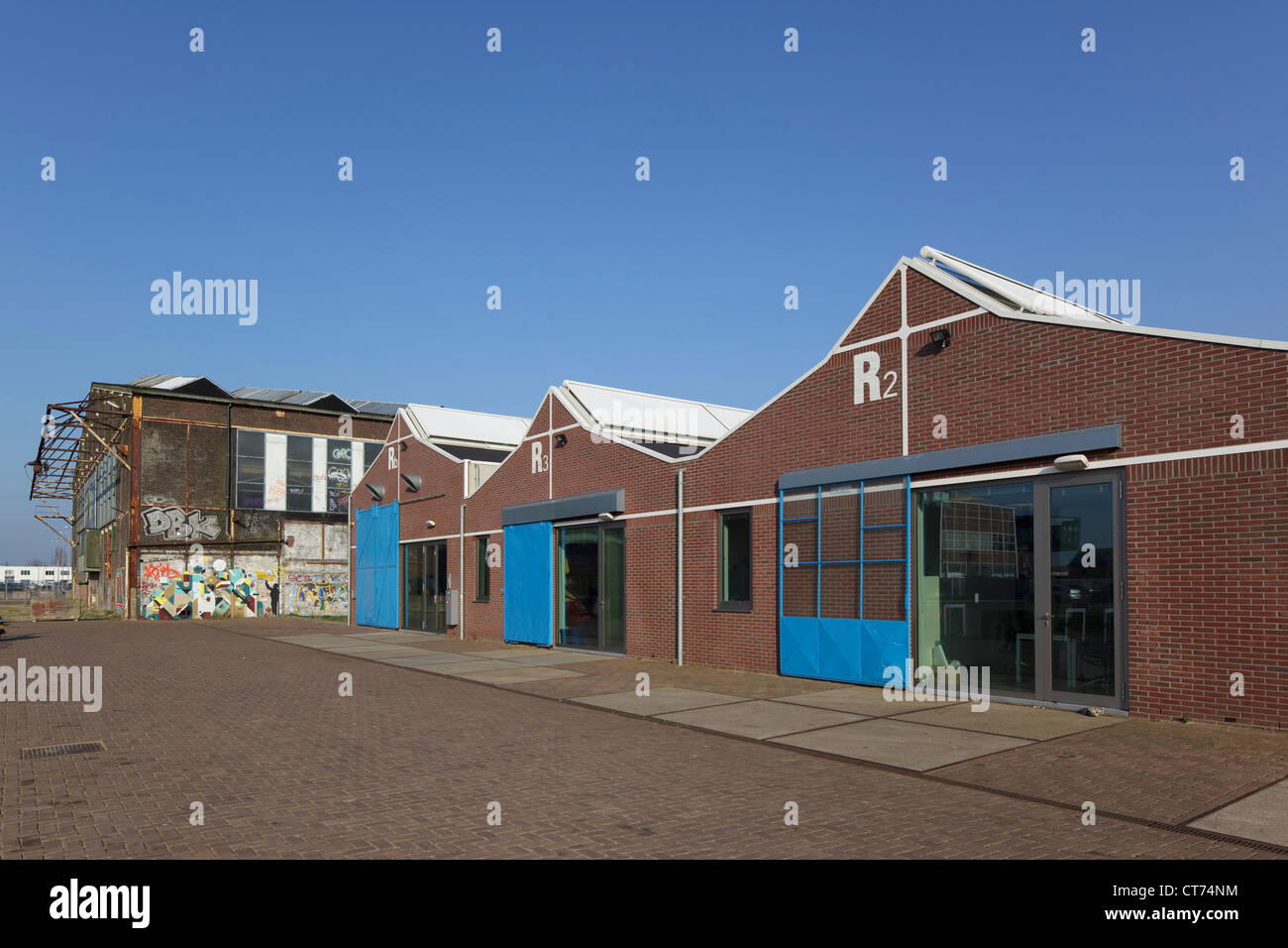 Red Bull Nederland Headquarters, Amsterdam, Netherlands. Architect: Sid ...