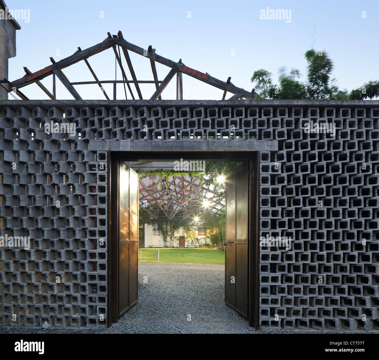 Archi-union Office, Gallery and Tea House, Shanghai, China. Architect ...