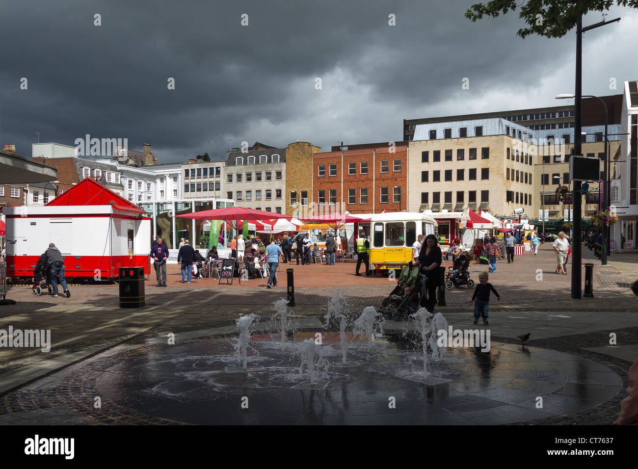 Northampton market square town centre hi-res stock photography and ...