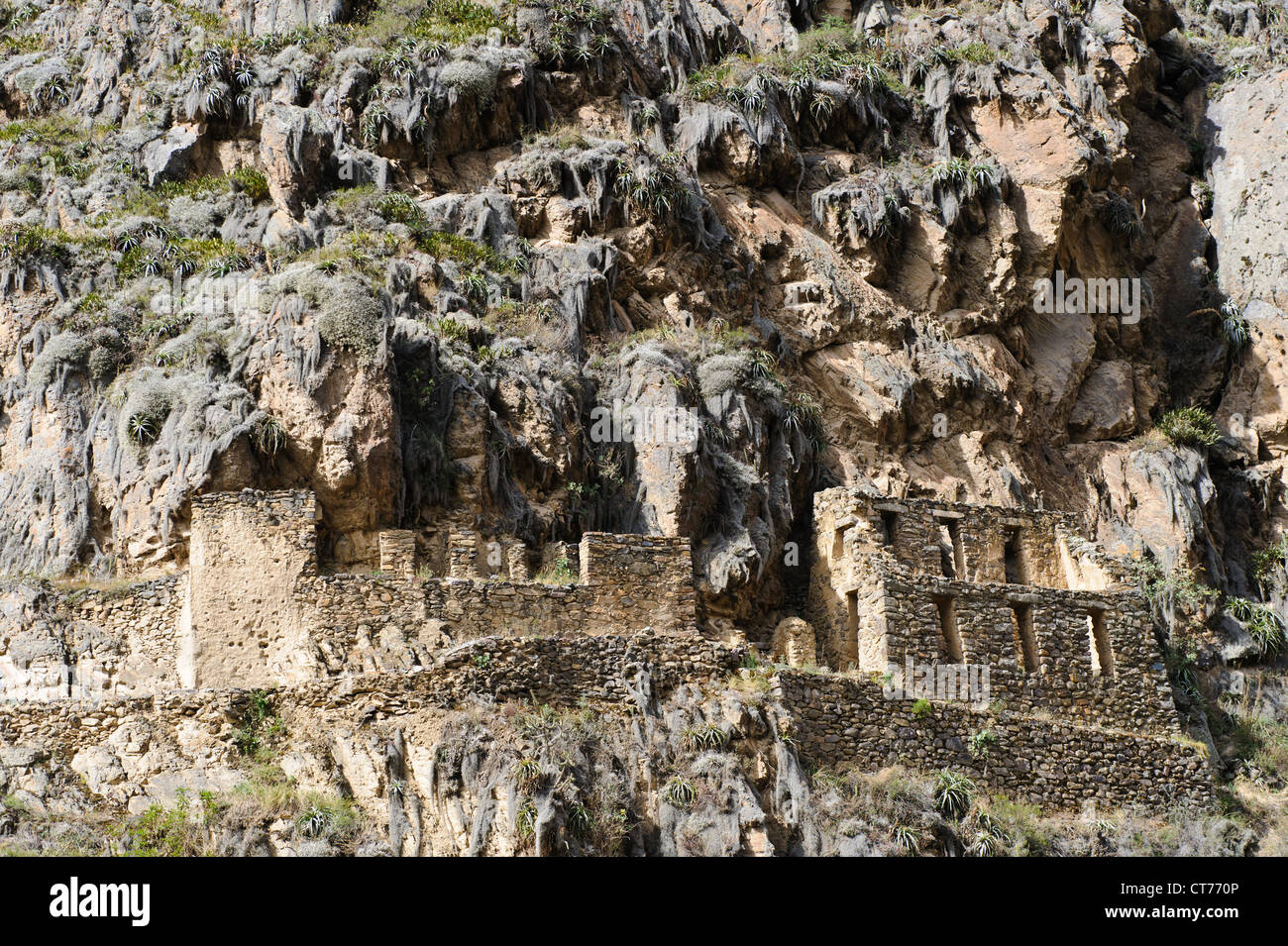 Fortifications at Ollantaytambo Inca ruins, Peru Stock Photo - Alamy