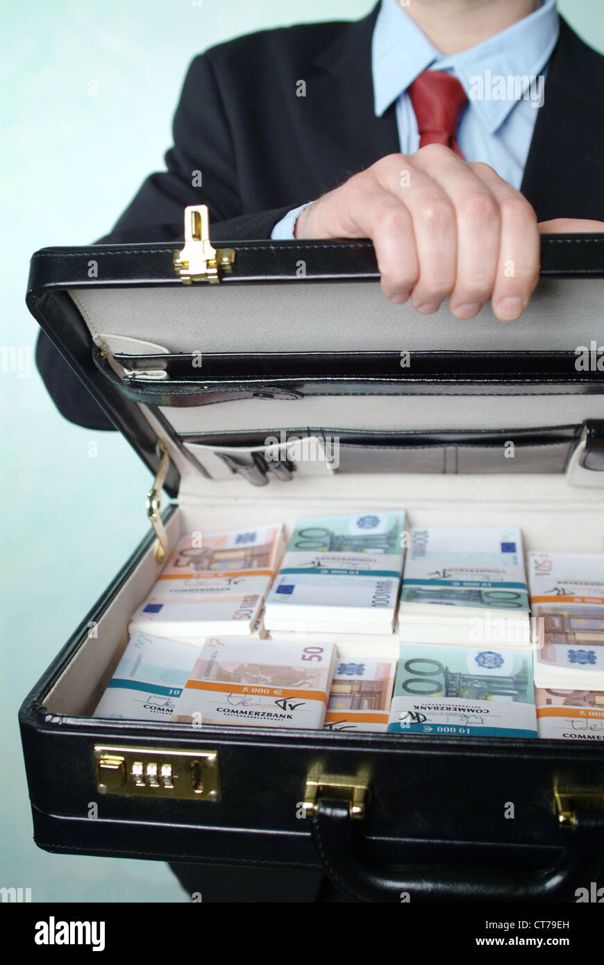 Bundles of clothes hi-res stock photography and images - Alamy