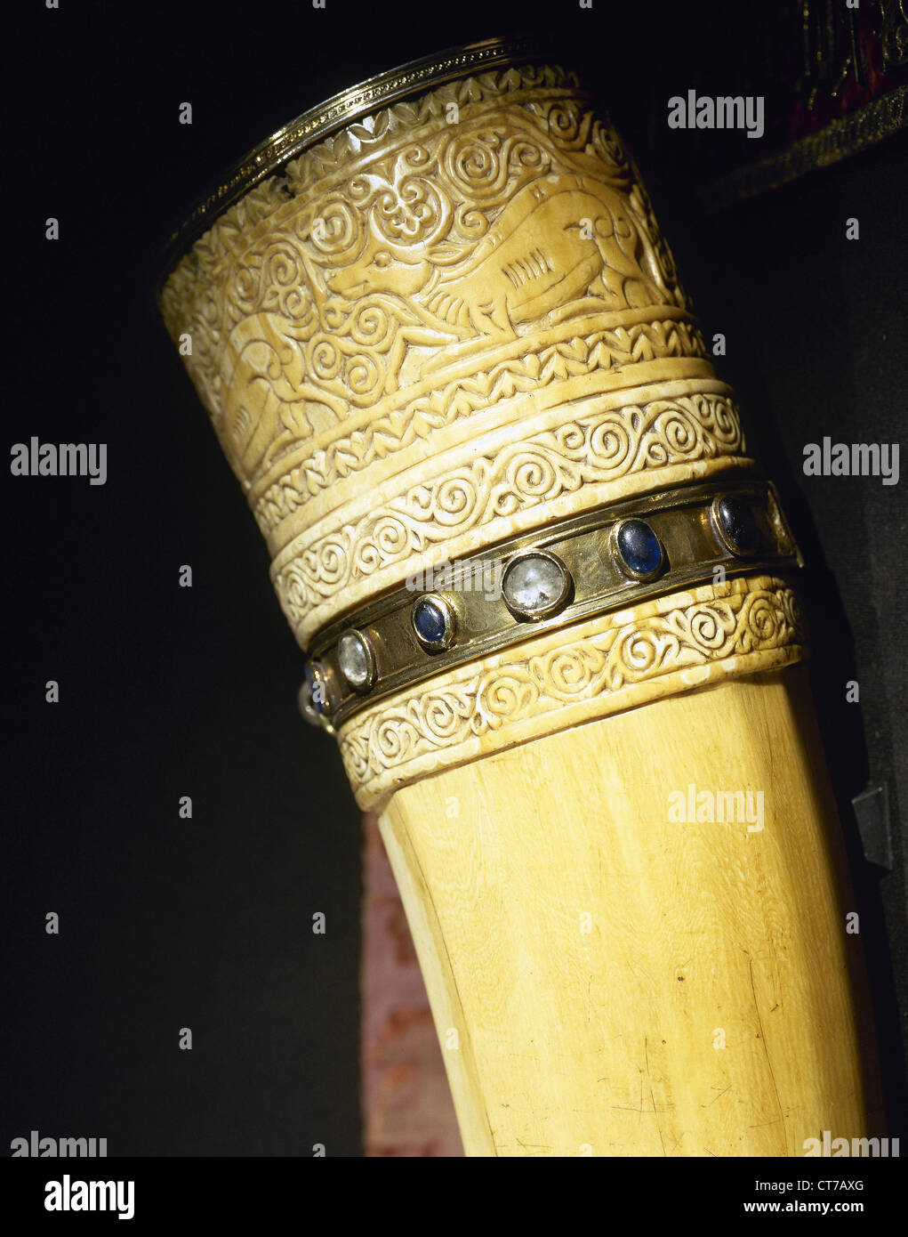 Olifant charlemagne hi-res stock photography and images - Alamy