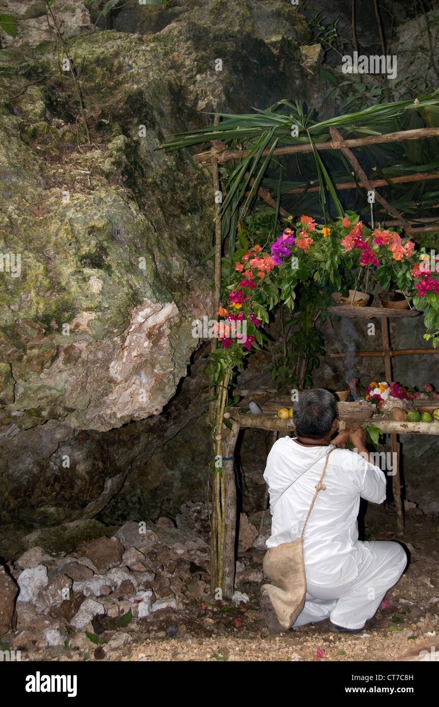 A Maya Shaman leads a Hannal Pixan purification ceremony in a Yucatan ...