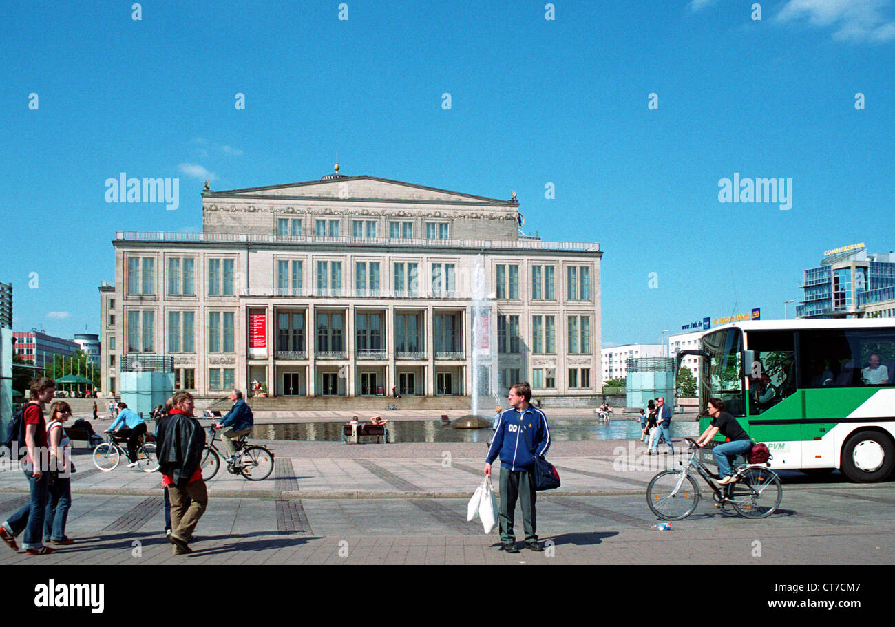 Leipzig, people at Augustusplatz Stock Photo - Alamy