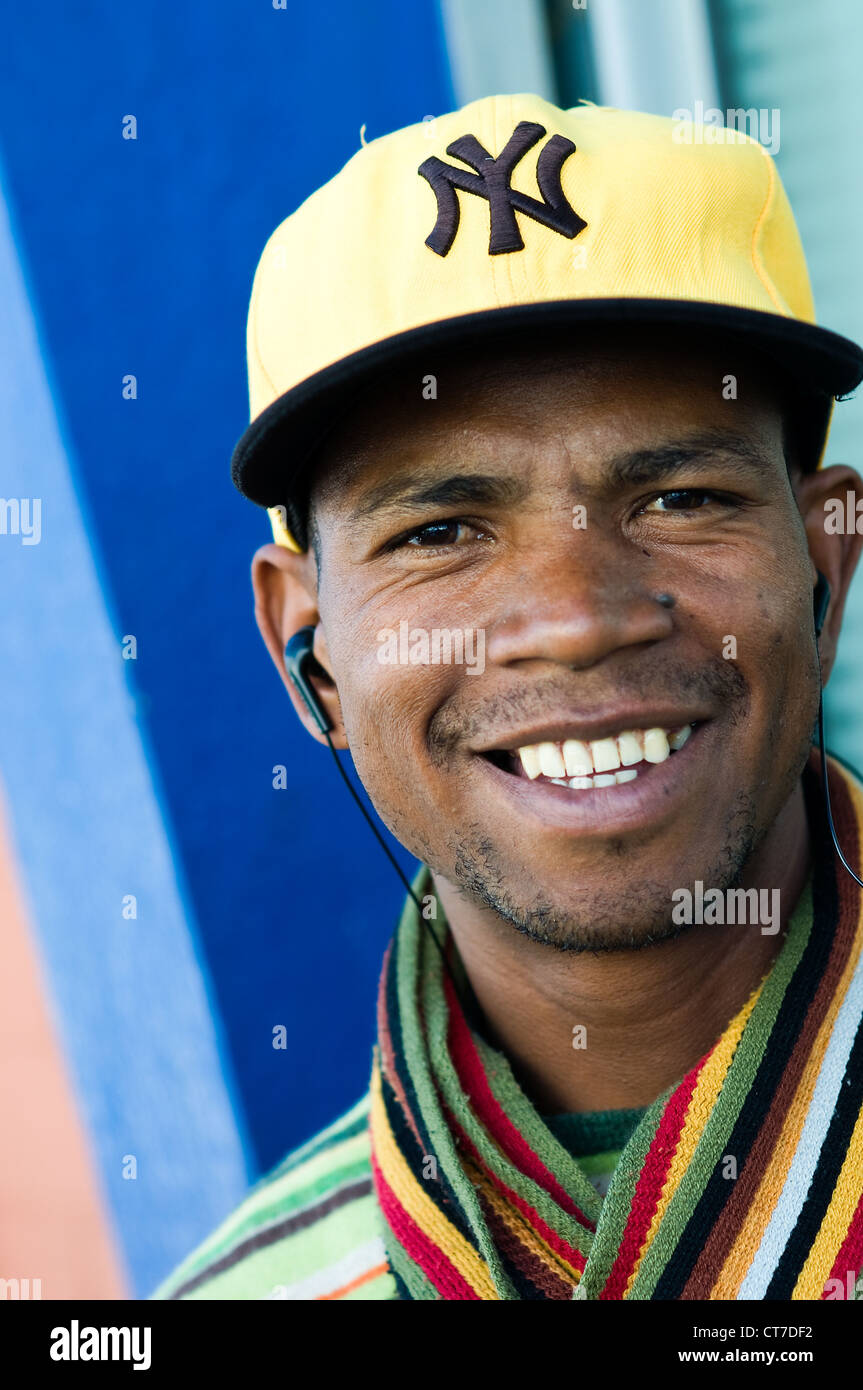 Men in madagascar hi-res stock photography and images - Alamy