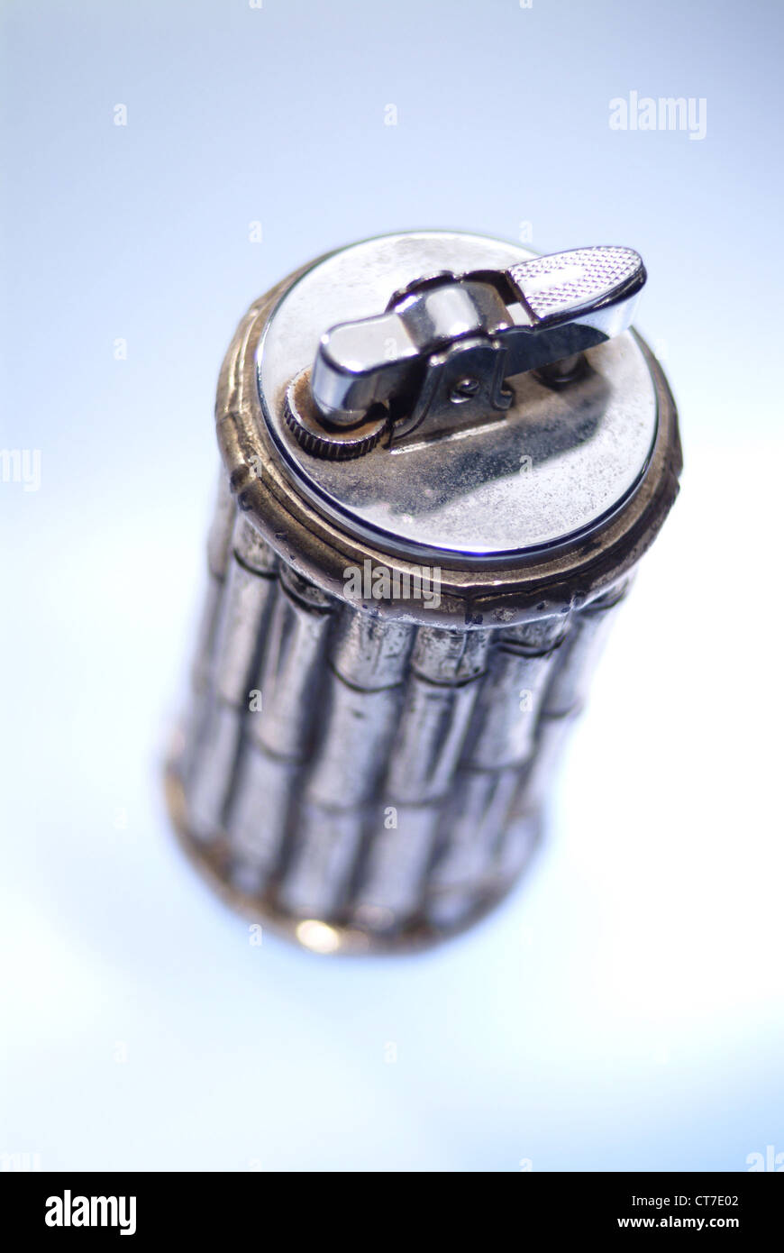 Silver cigarette lighters hi-res stock photography and images - Alamy