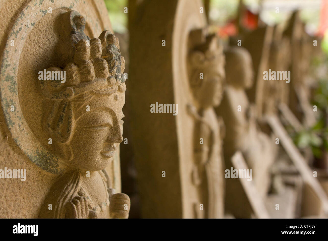 Japanese buddhist statue hi-res stock photography and images - Alamy