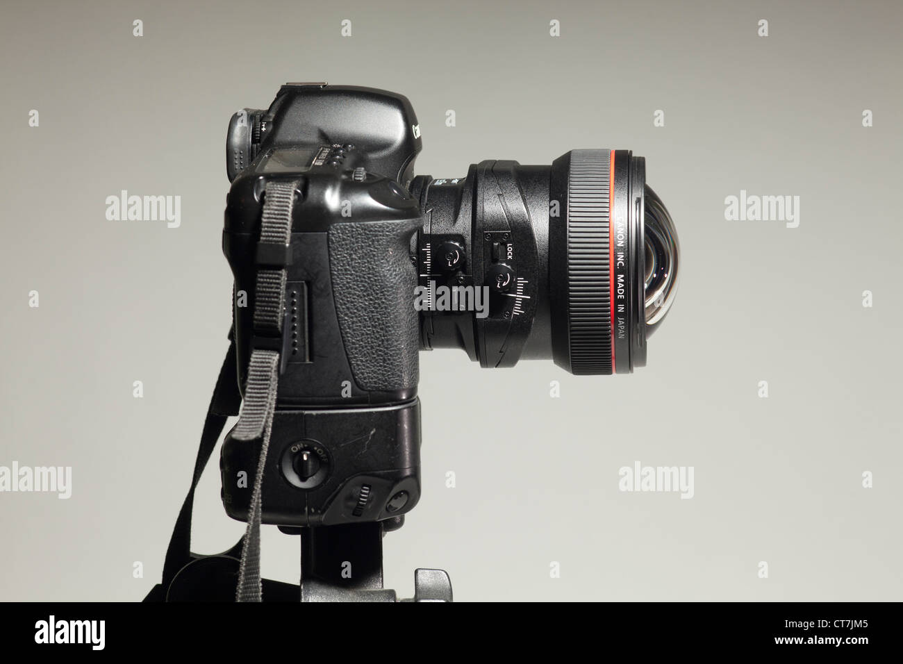 Canon's 17mm Tilt Shift Lens on 5d Camera Stock Photo - Alamy