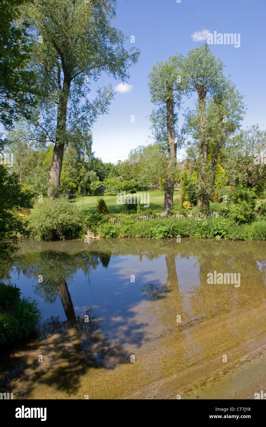 River ise uk hi-res stock photography and images - Alamy