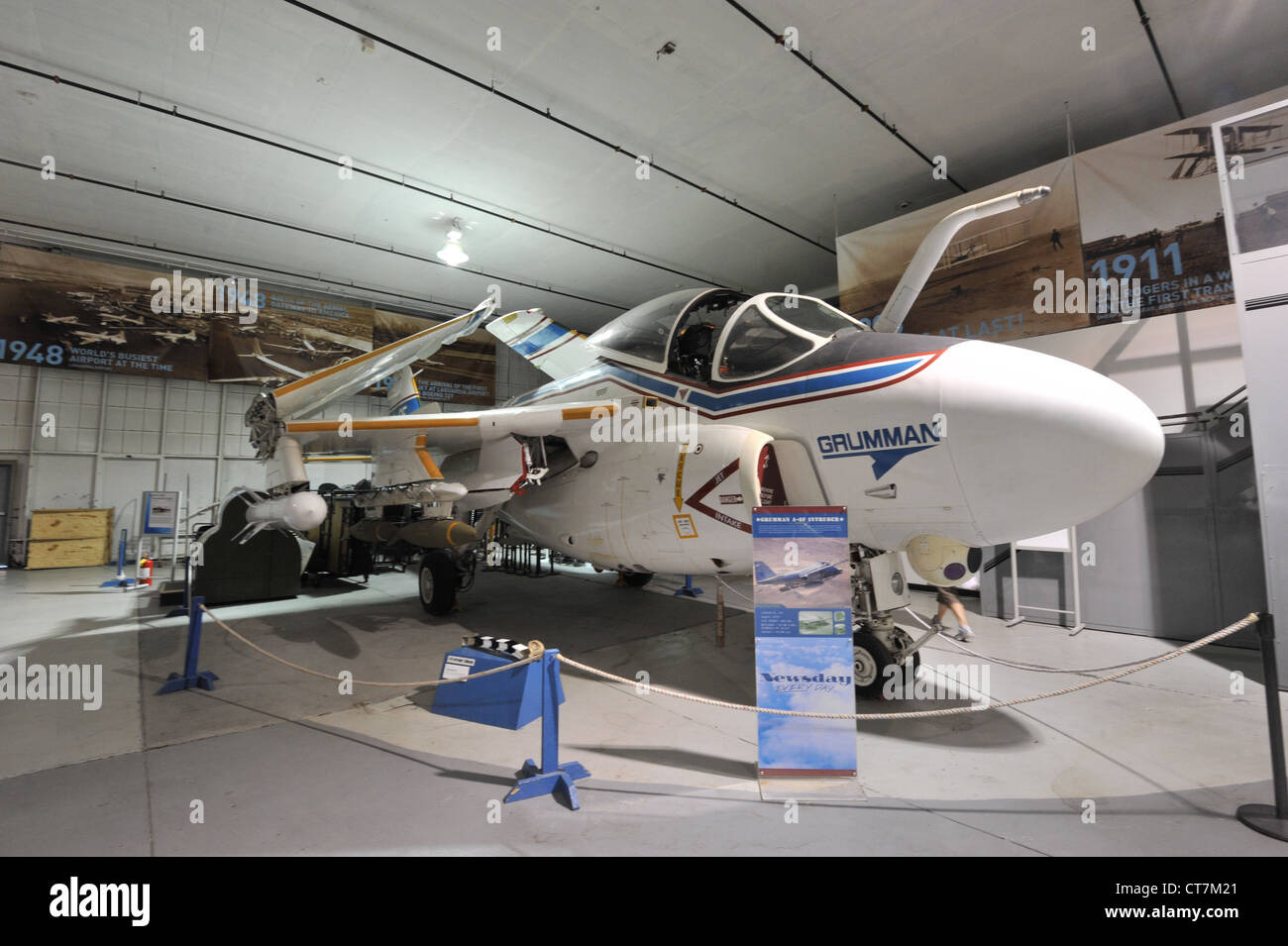 Grumman A-6F Intruder ,Cradle of Aviation Museum, Long Island, New York ...