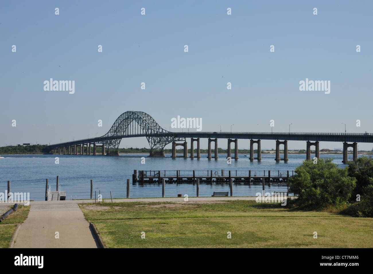 Robert moses causeway bridge hi-res stock photography and images - Alamy