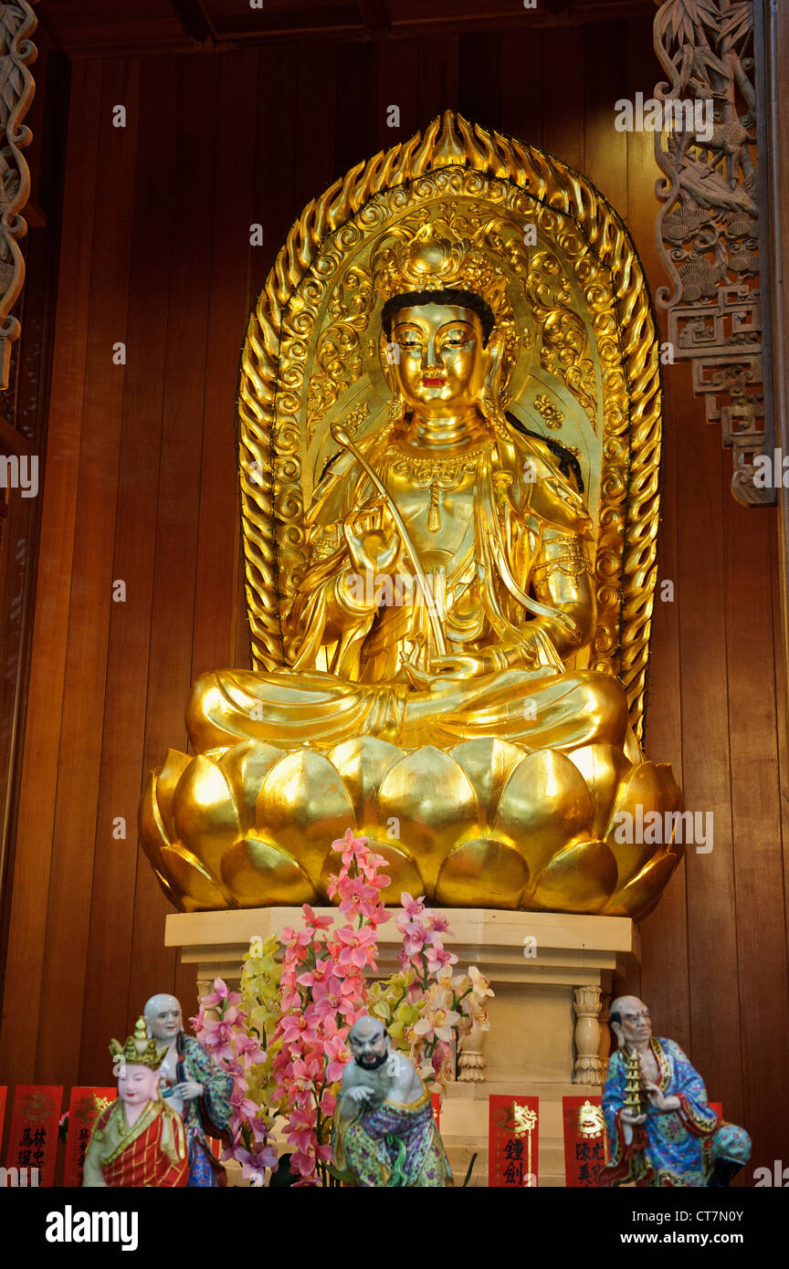 Buddha, Kek Lok Si Buddhist Temple, Penang, Malaysia Stock Photo - Alamy