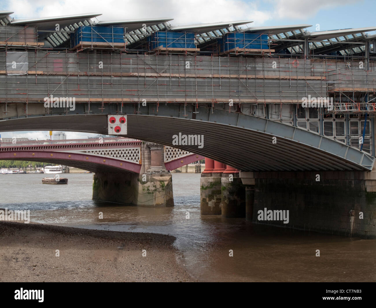 Solar bridge hi-res stock photography and images - Alamy