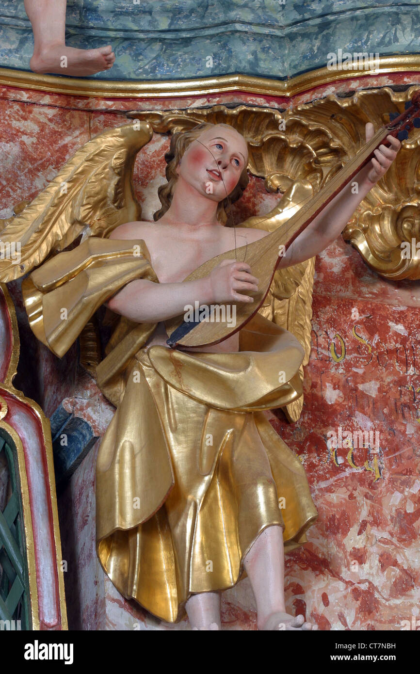 Baroque angel music hi-res stock photography and images - Alamy
