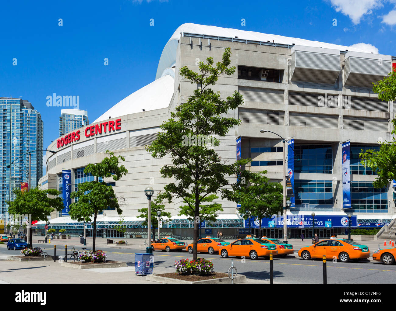 The Rogers Centre Stadium (formerly the SkyDome), Toronto, Ontario ...