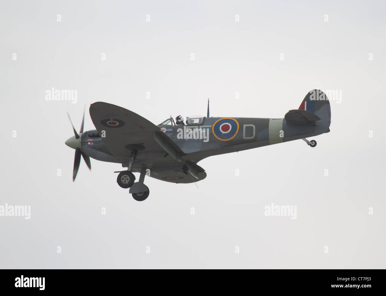 Supermarine Spitfire British single-seat fighter aircraft used by the ...