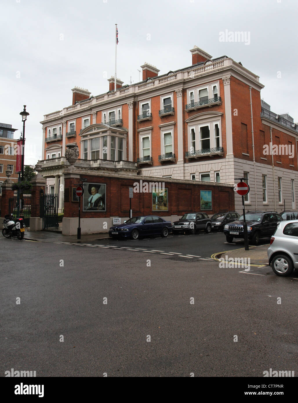 Wallace collection museum hi-res stock photography and images - Alamy