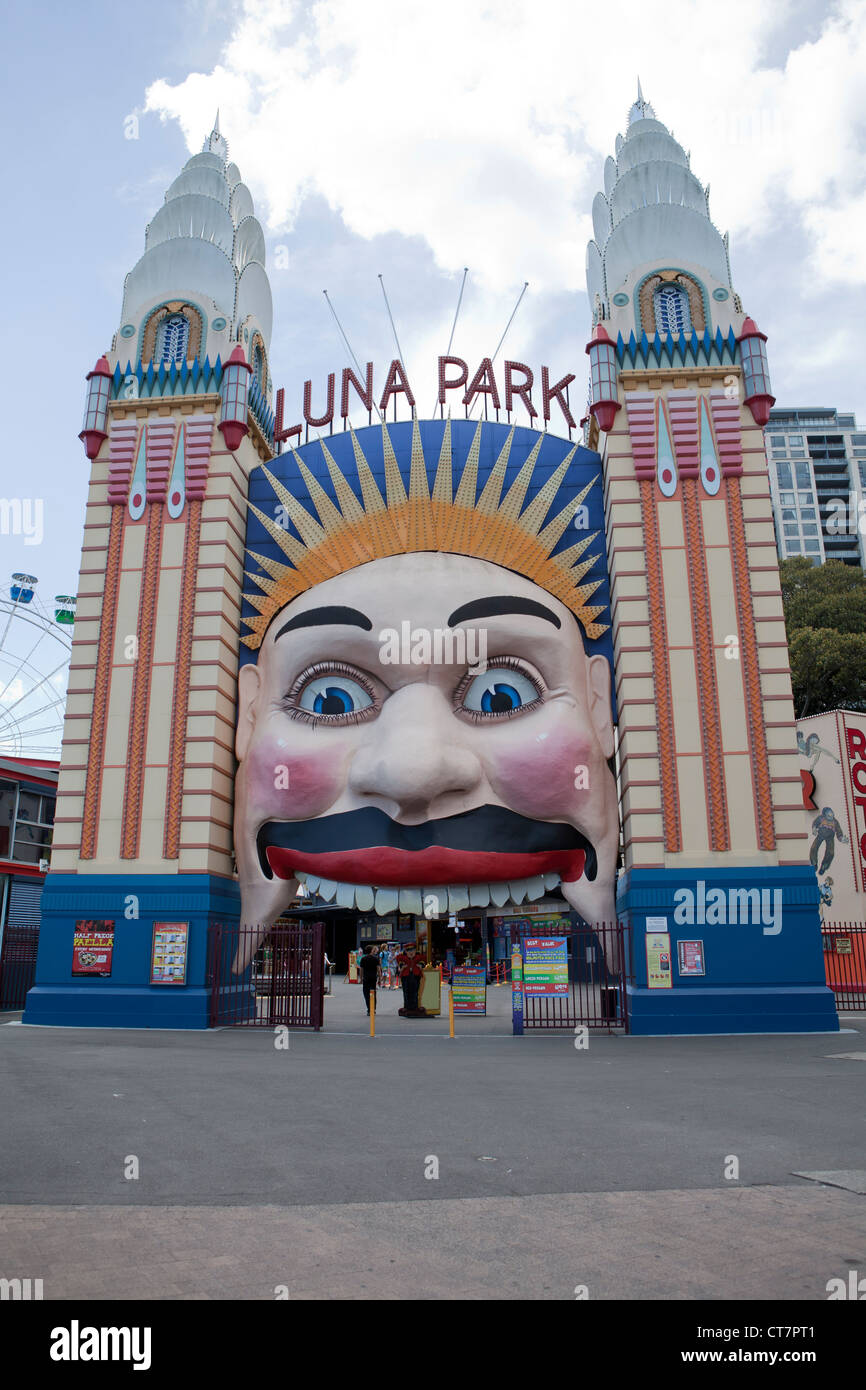 The entrance to Luna Park in Sydney, New South Wales Stock Photo - Alamy