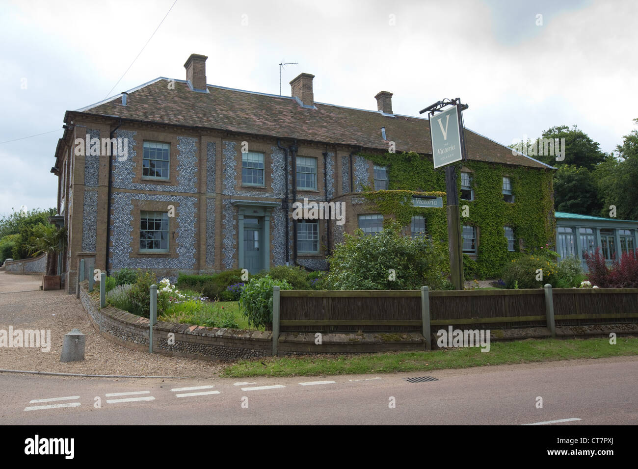 Victoria pub norfolk hi-res stock photography and images - Alamy