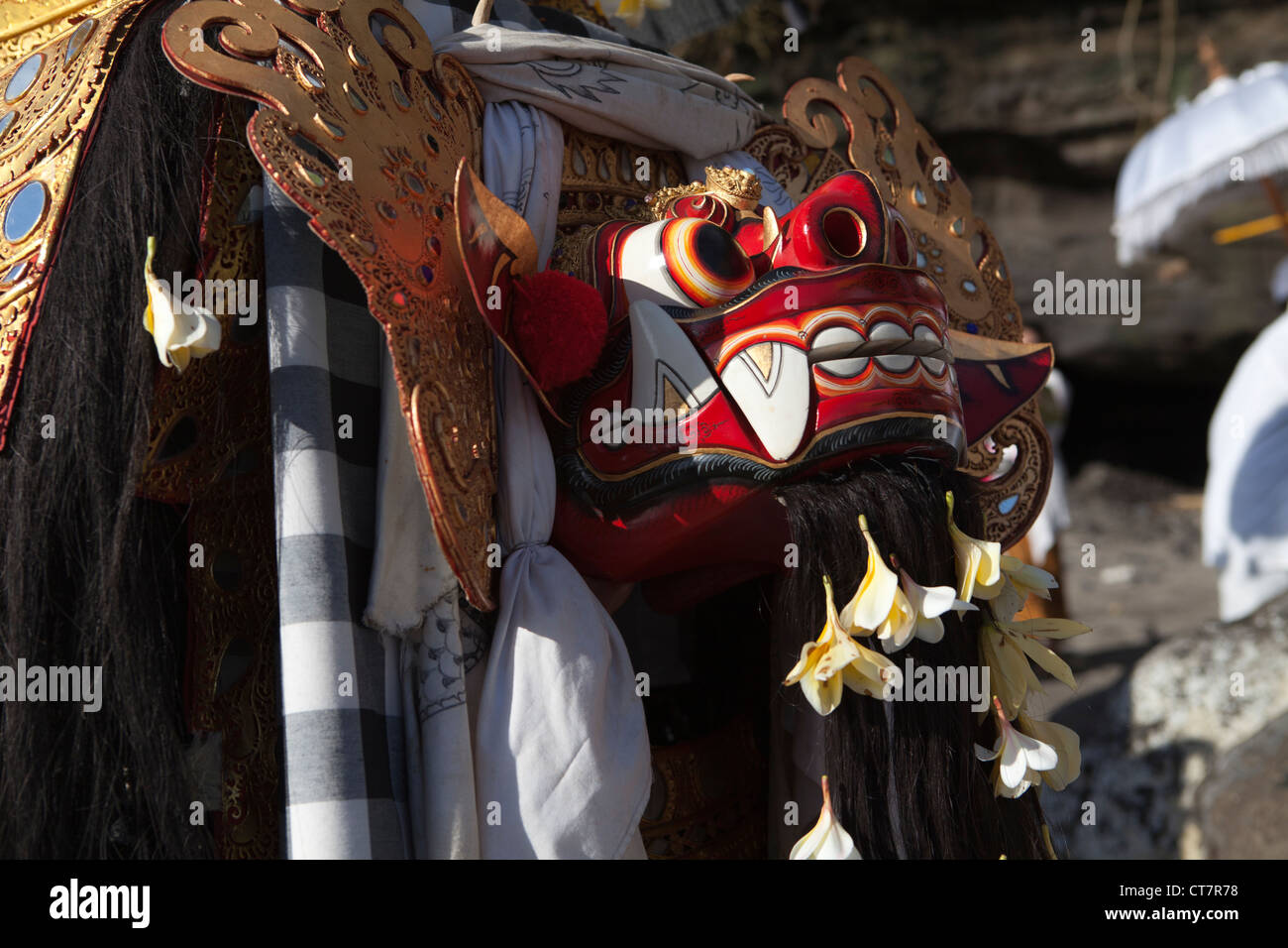Ceremony at Tanah Lot temple near the village of Tabanan, Bali ...