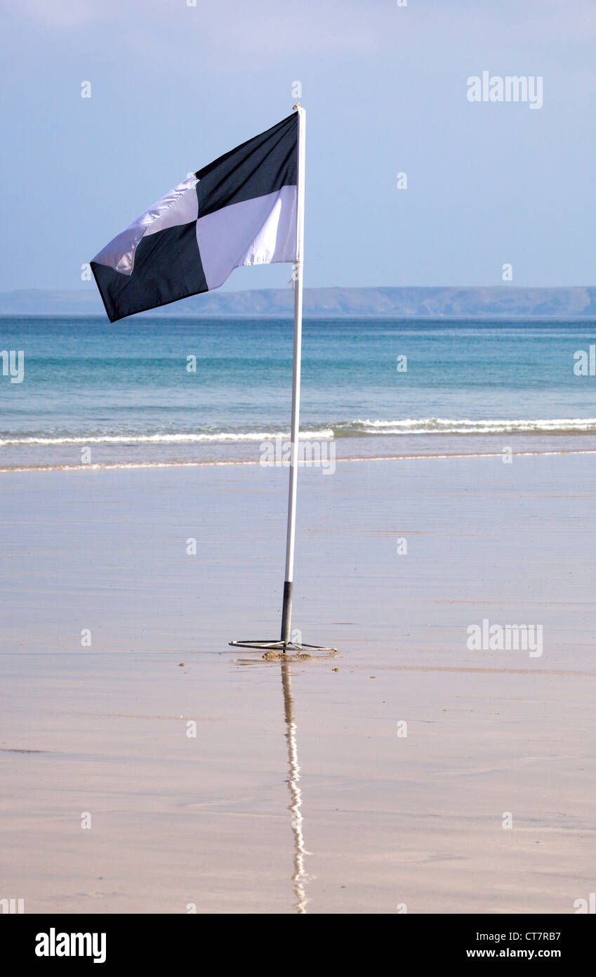 No Swimming Flag on Beach at Newquay Stock Photo - Alamy