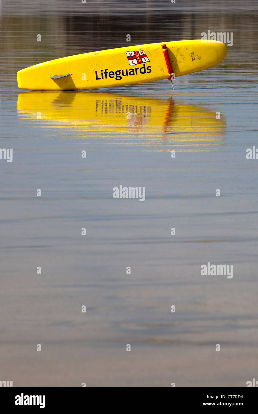 Lifeguards surfboard hi-res stock photography and images - Alamy