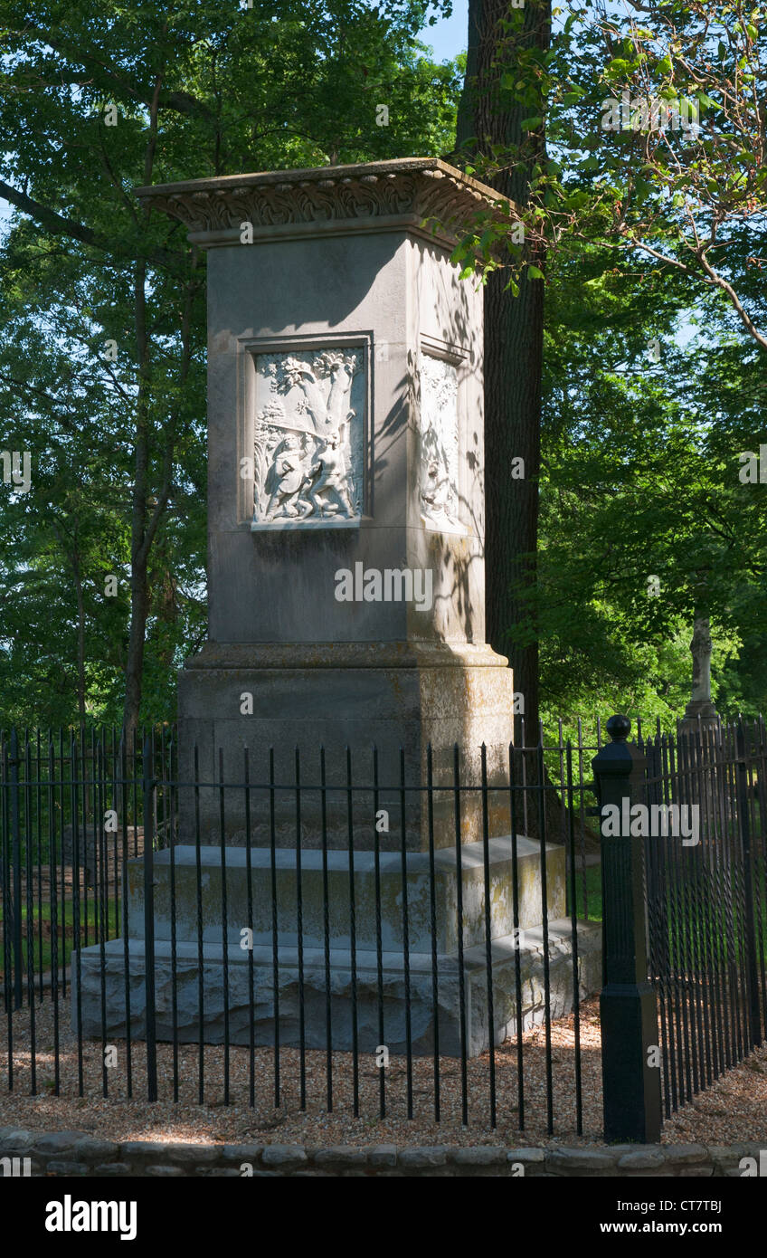 Kentucky, Frankfort, Frankfort Cemetery Daniel Boone's Grave Stock ...
