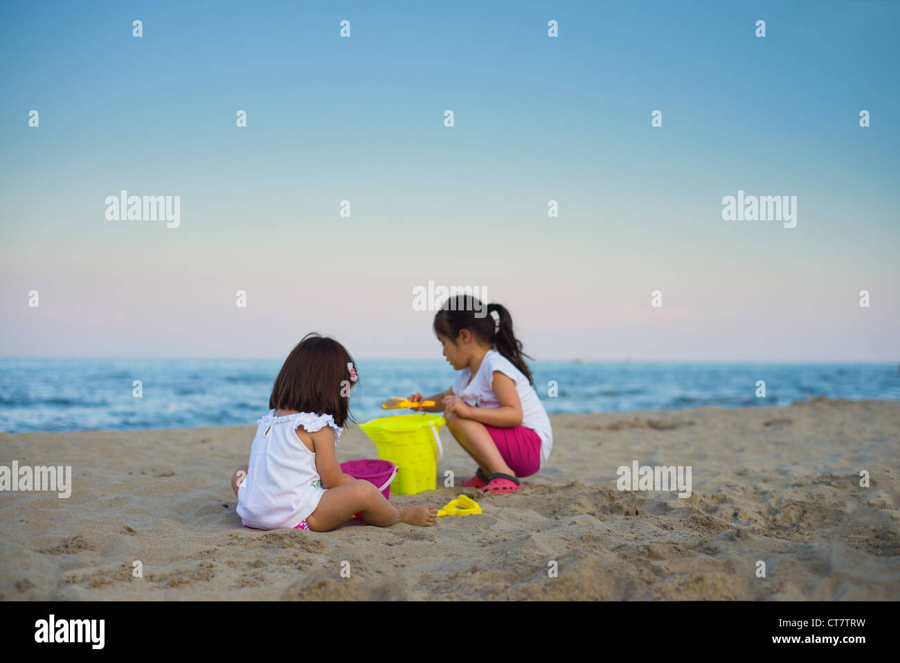 Foster beach hi-res stock photography and images - Alamy