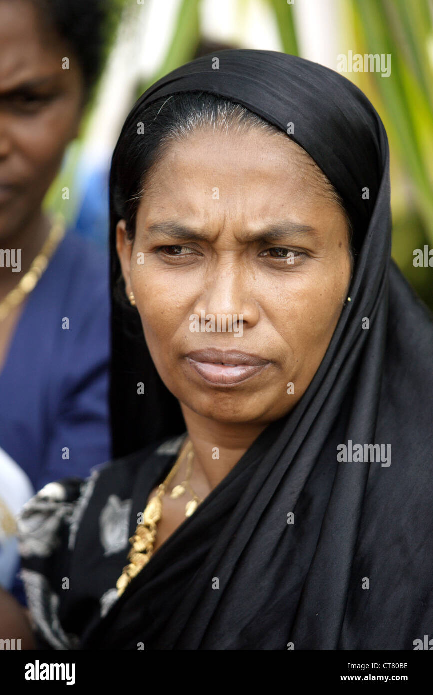 Portrait of a Muslim woman Stock Photo - Alamy