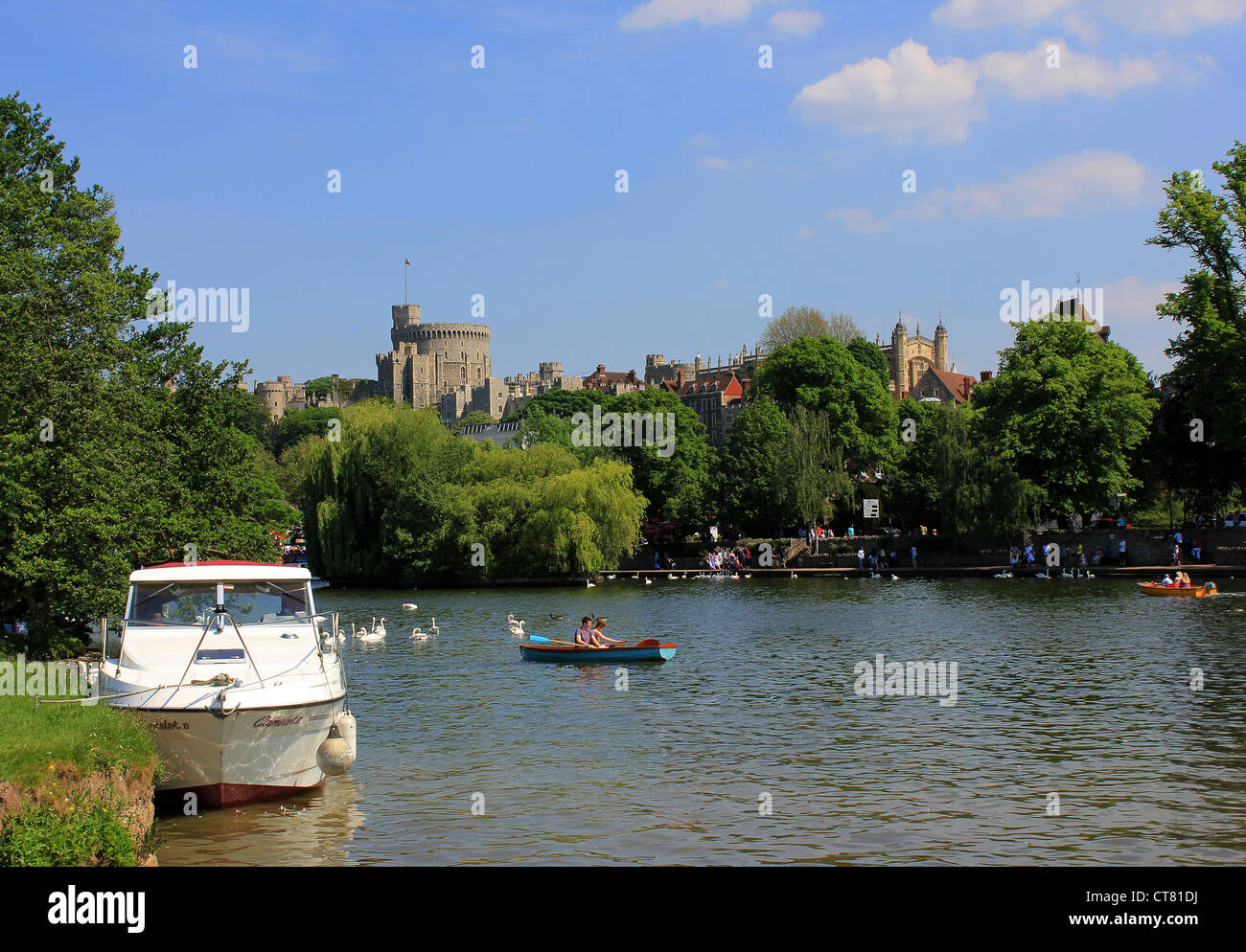 England Berkshire Windsor Riverside view of the Thames at Windsor ...