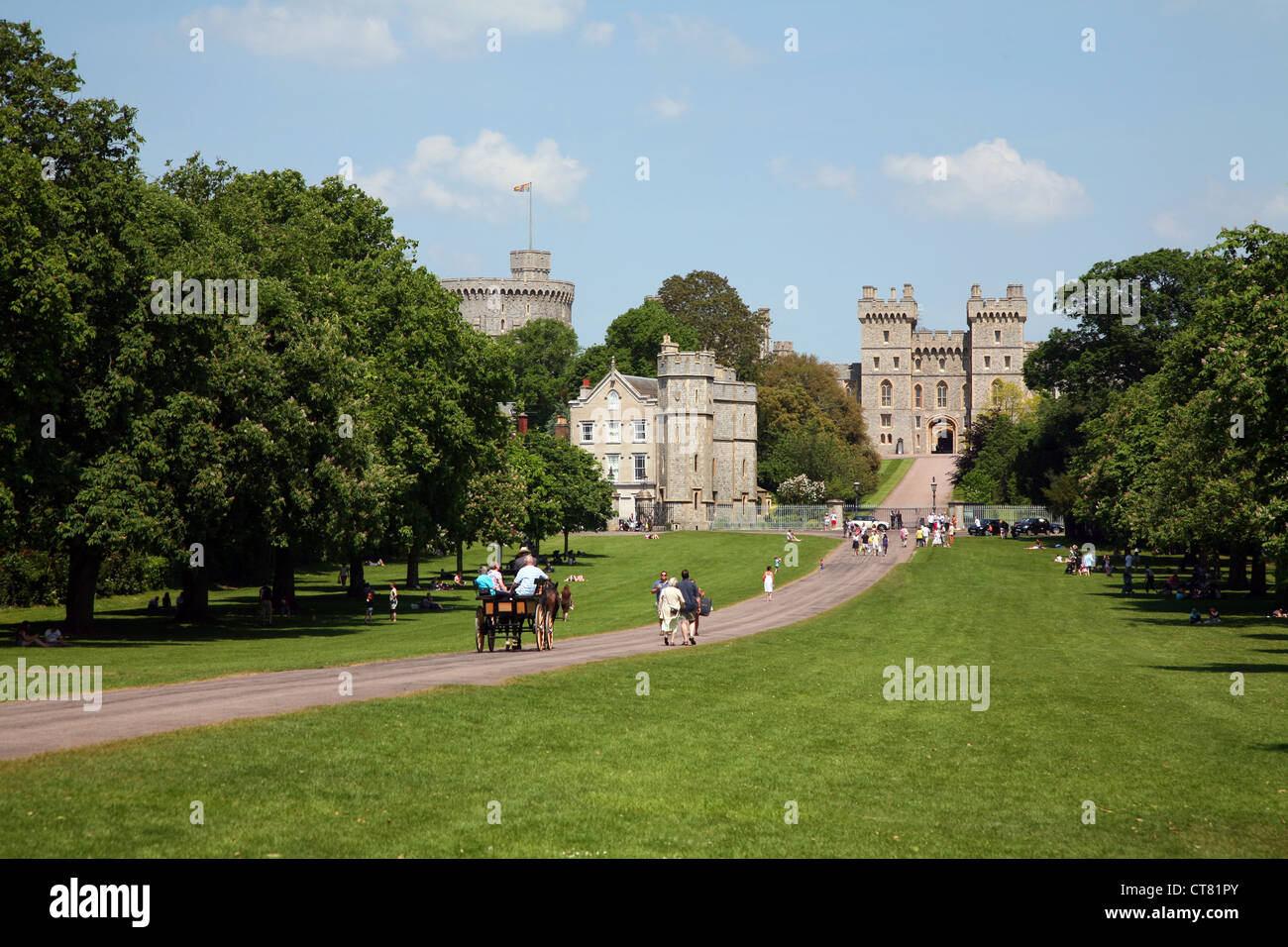 Windsor Castle Long Walk High Resolution Stock Photography and Images ...